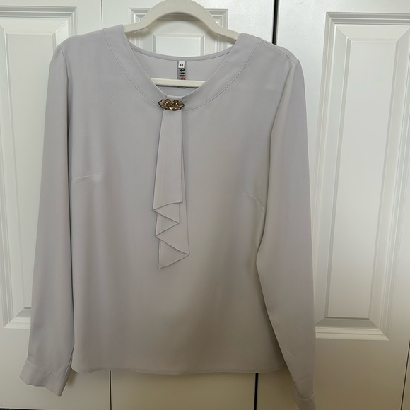 Tops | Light Gray Blouse Size 44 Eu | Poshmark